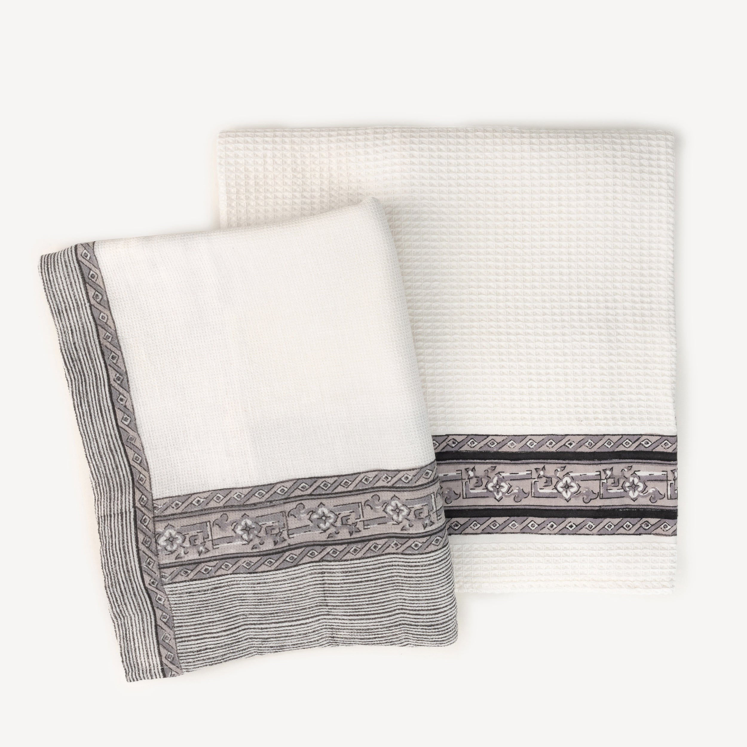 Tula Charcoal grey shampoo towel – Inka