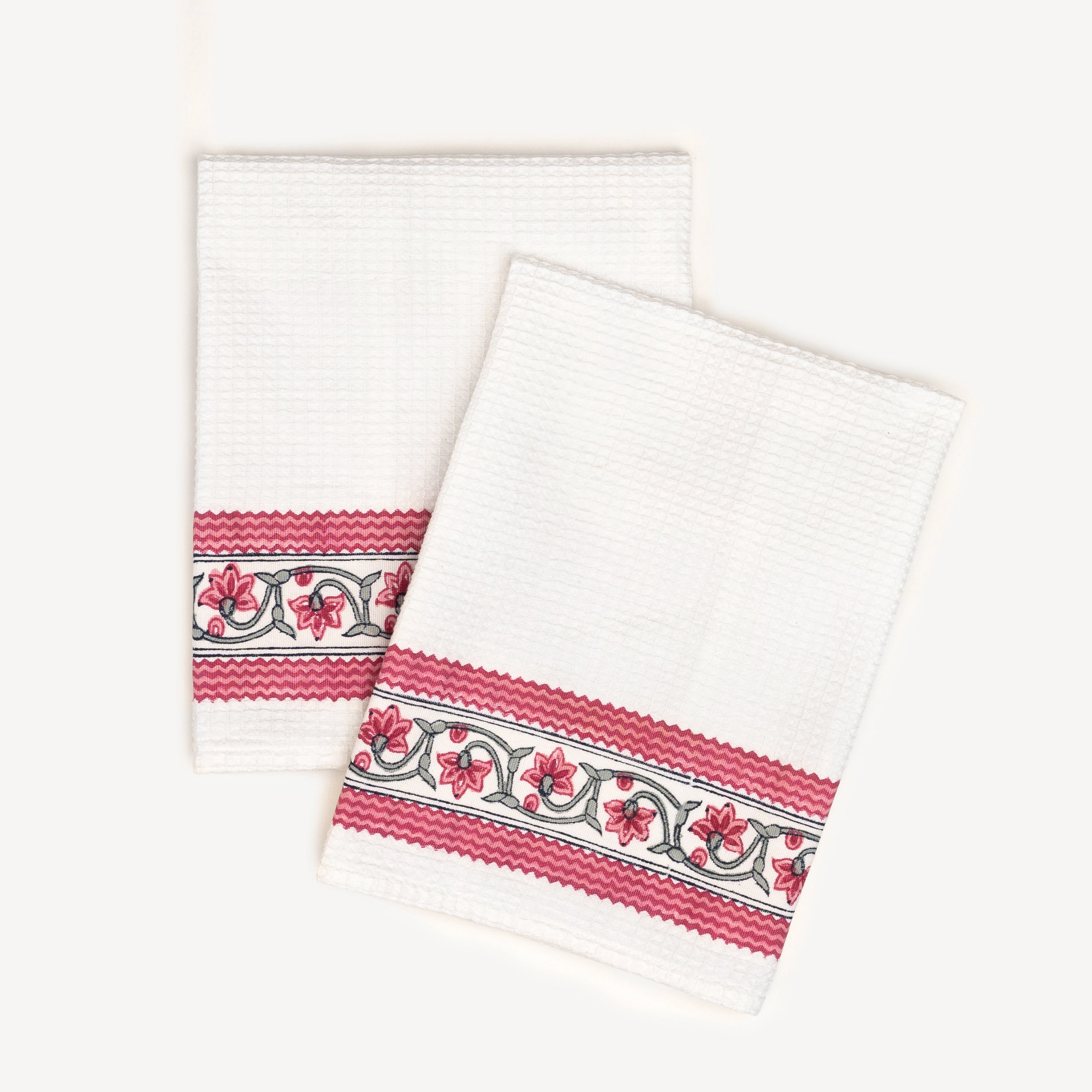 Ruhi raspberry pink hand towels (Set of 2) – Inka